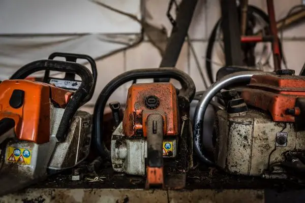 How To Store A Chainsaw Safely – SelectSafety.net