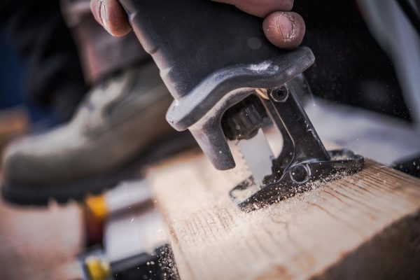 Reciprocating Saw Inspection and Cleaning Steps – SelectSafety.net