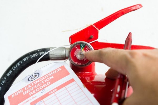 How To Check a Fire Extinguisher – SelectSafety.net