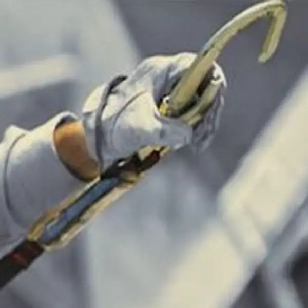 Fixed Lanyard vs. Self-Retracting Lanyard – Which is Better? – SelectSafety.net